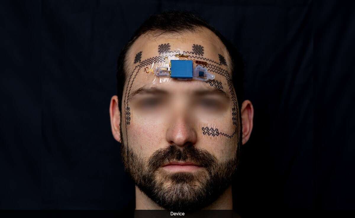 Breakthrough Wireless E-Tattoo Tracks Brainwaves to Predict Mental ...